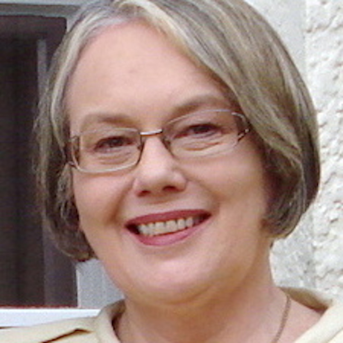 CAROLINE TURNER – RESEARCHER – asian contemporary art